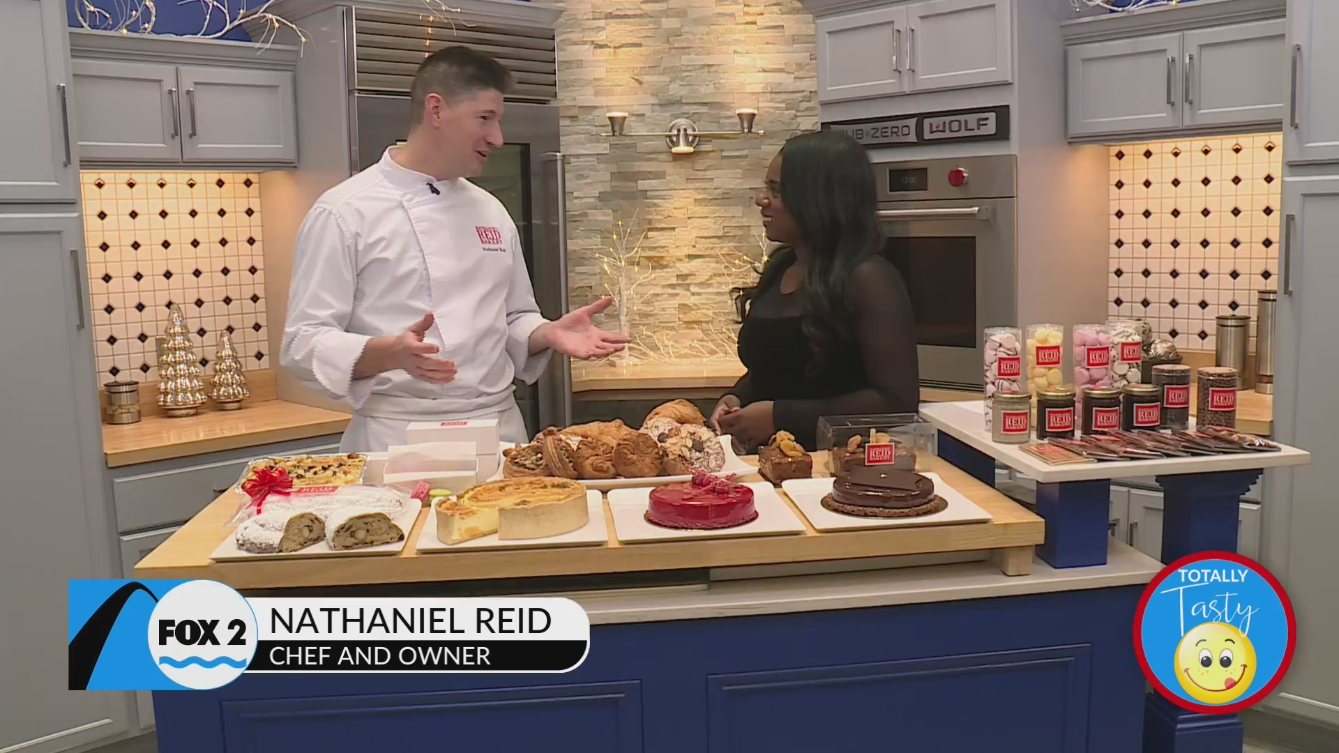 Tick-tock get those holiday orders in now at Nathaniel Reid Bakery – FOX 2