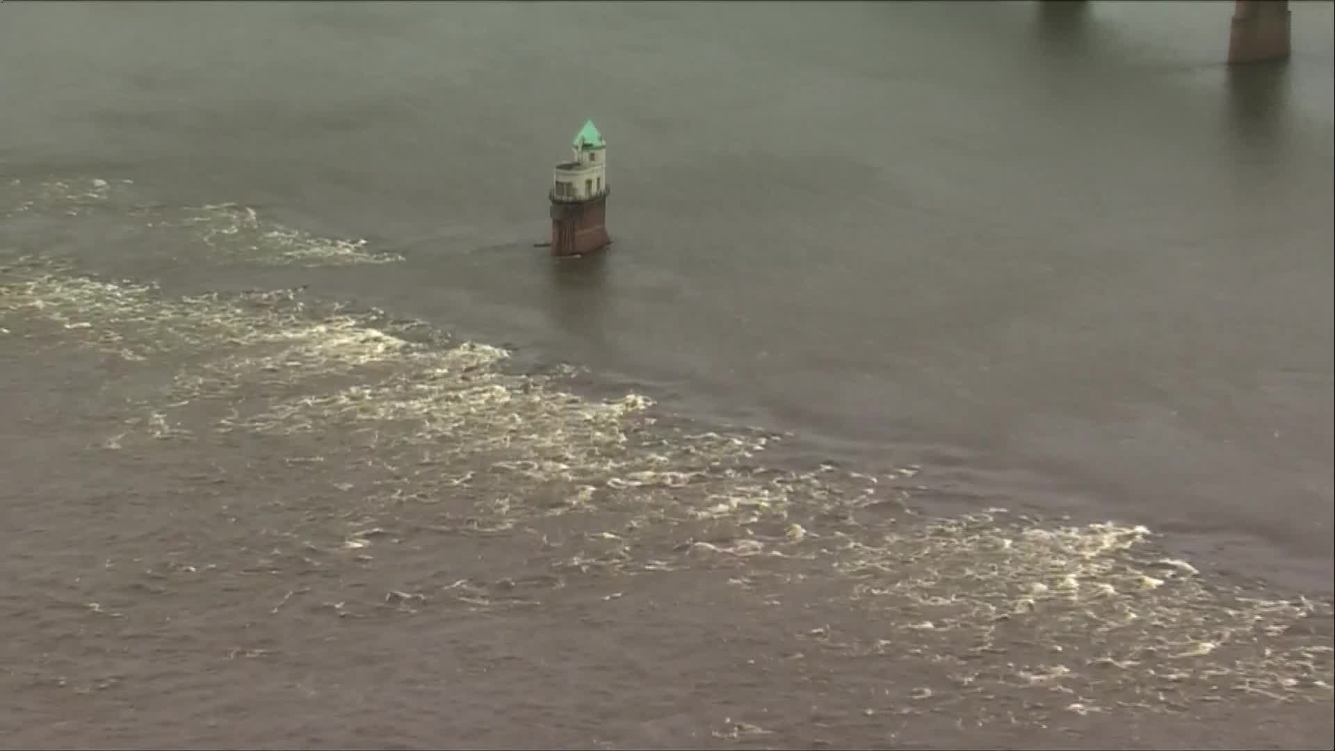 Boat gone from Chain of Rocks – FOX 2
